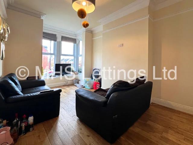Apartment at Headingley Mount, Leeds