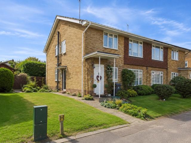 Apartment at Headley Close, Greater London