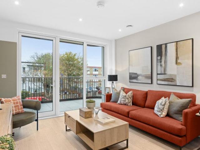 Apartment at Headstone Drive, Greater London