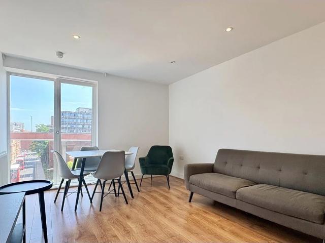 Apartment at Headstone Road, Greater London