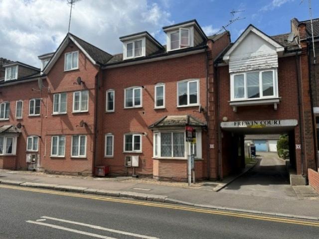 Apartment at Headstone Road, Greater London