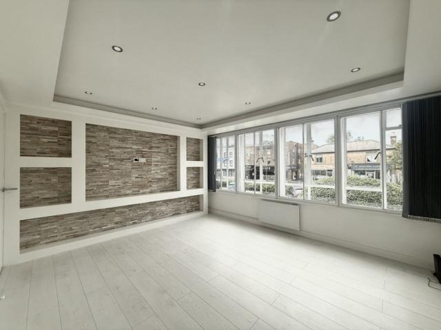 Apartment at Heaton Court, Cheshunt