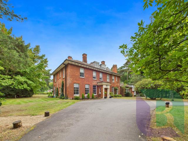Apartment at Heath Lane, Aspley Heath