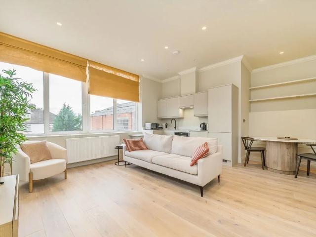 Apartment at Heath Road, Greater London