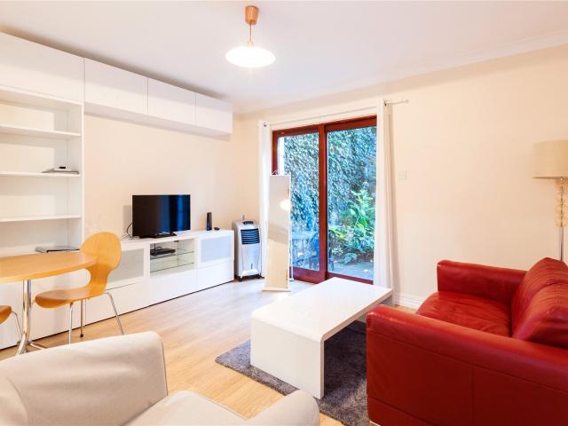 Apartment at Heathcote Street, Greater London