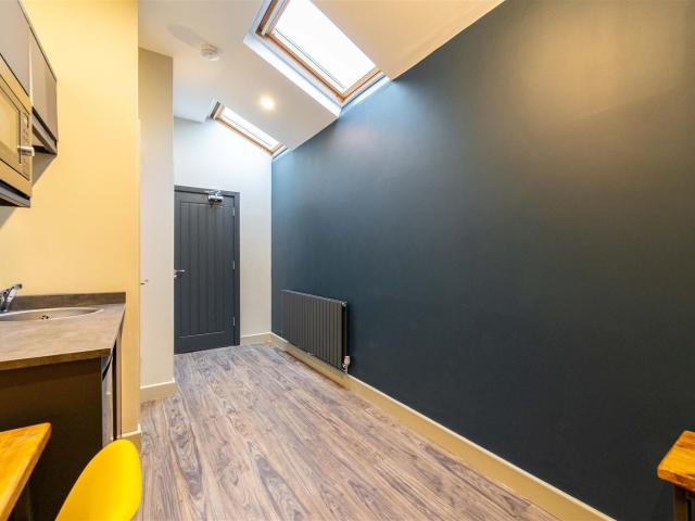 Apartment at Heeley Road, Birmingham