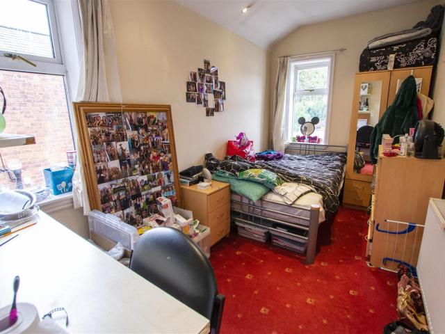 Apartment at Heeley Road, Birmingham