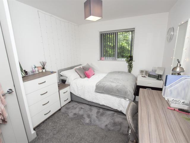 Apartment at Heeley Road, Birmingham