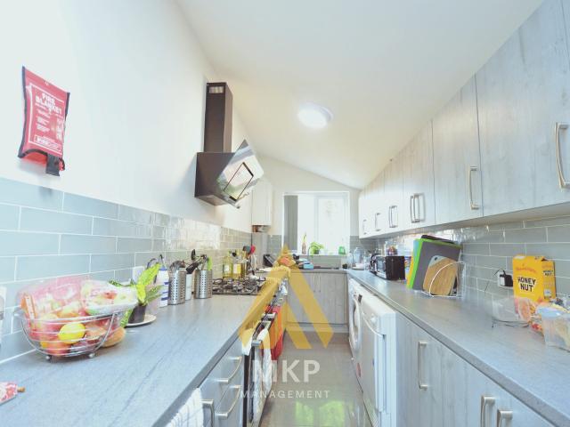 Apartment at Heeley Road, Birmingham
