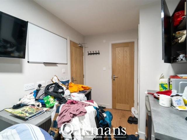 Apartment at Heeley Road, Birmingham