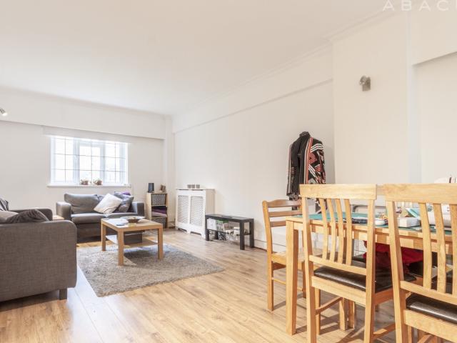 Apartment at Hemstal Road, Greater London