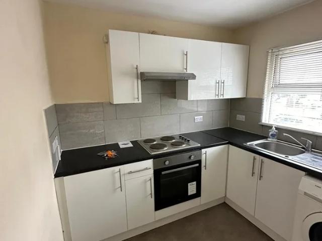Apartment at Hendon Way, Greater London