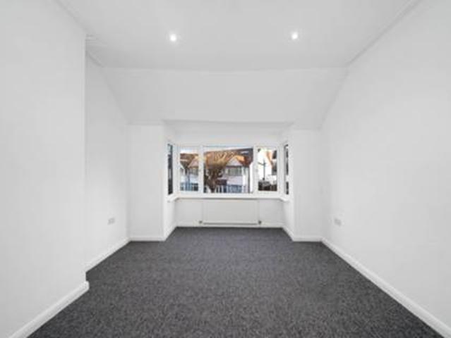 Apartment at Hendon Way, Greater London