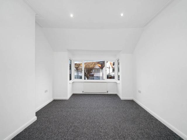 Apartment at Hendon Way, Greater London