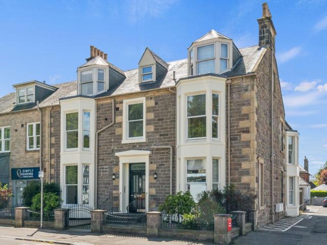 Apartment at Henderson Street, Bridge of Allan