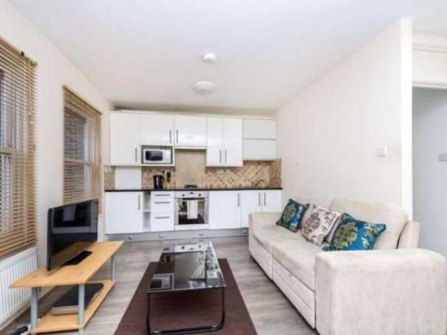 Apartment at Heneage Street, Greater London