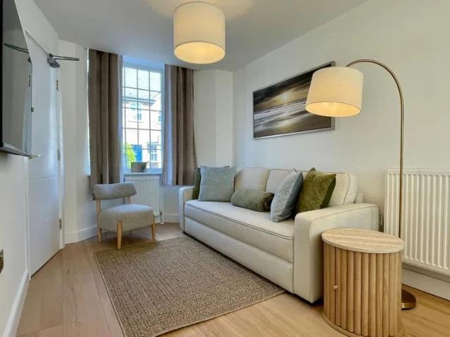 Apartment at Henry Court, Canterbury