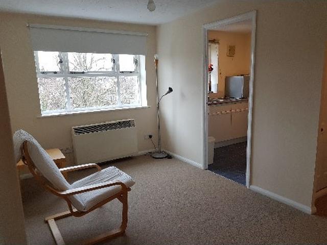 Apartment at Henry Doulton Drive, Greater London