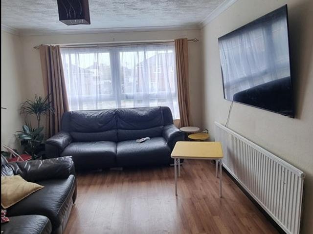 Apartment at Henry's Walk, Greater London