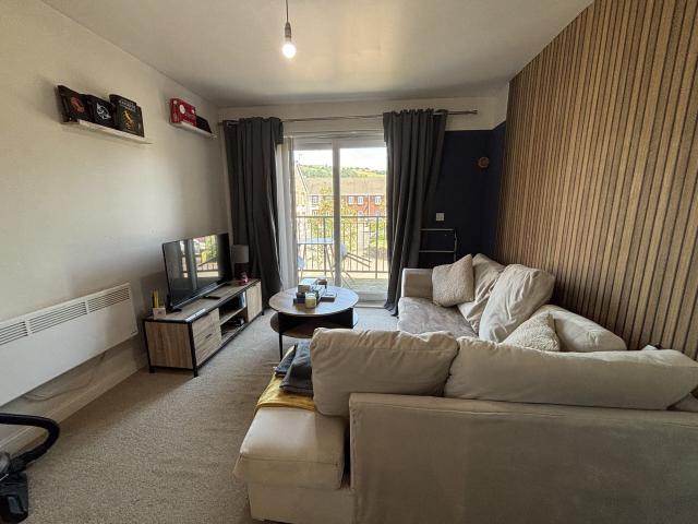 Apartment at Heol Gruffydd, Pontypridd