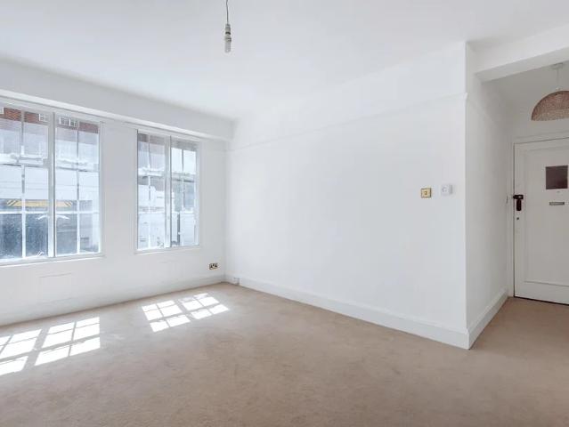 Apartment at Herbrand Street, Greater London