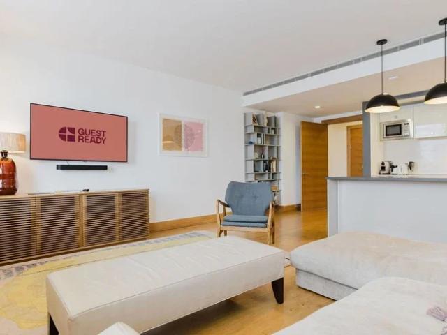 Apartment at Hereford Mews, City of Westminster