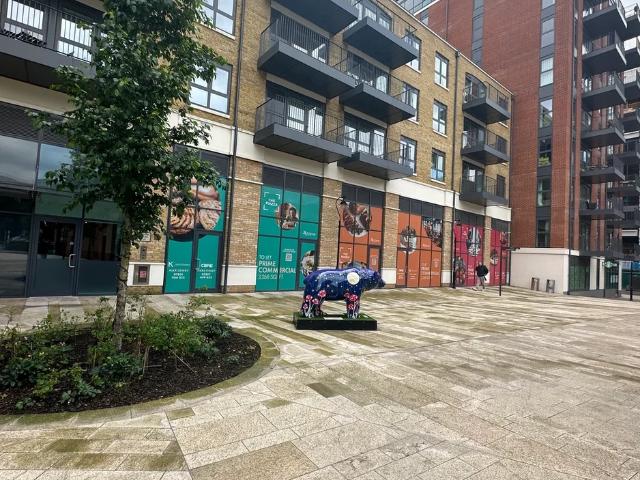 Apartment at Heritage Walk, London