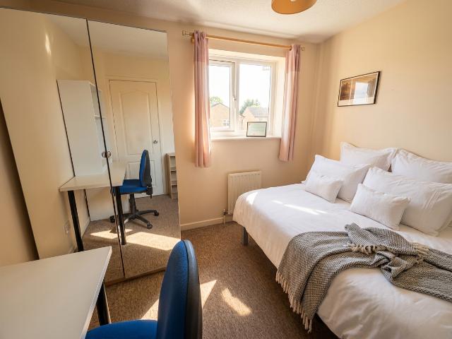Apartment at Heron Drive, Nottingham