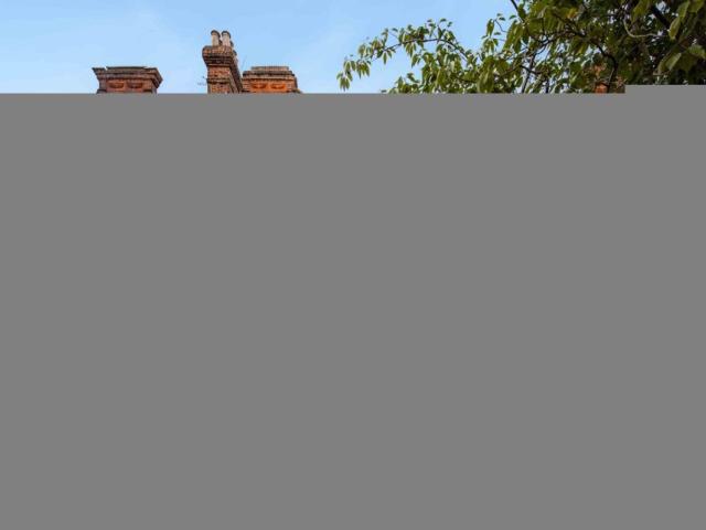 Apartment at Hermon Hill, Greater London