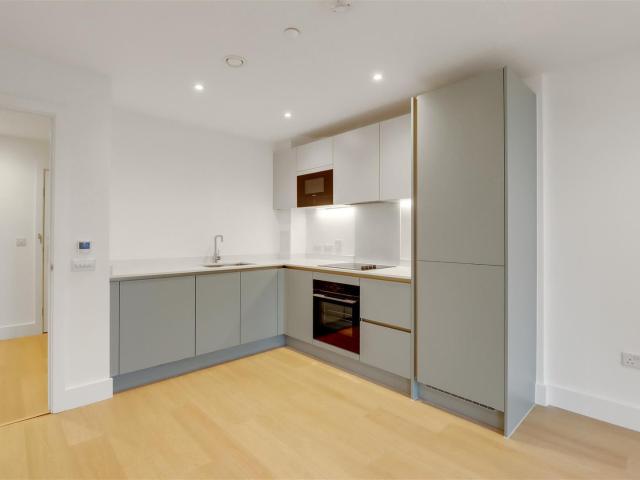 Apartment at Herne Hill Road, Greater London