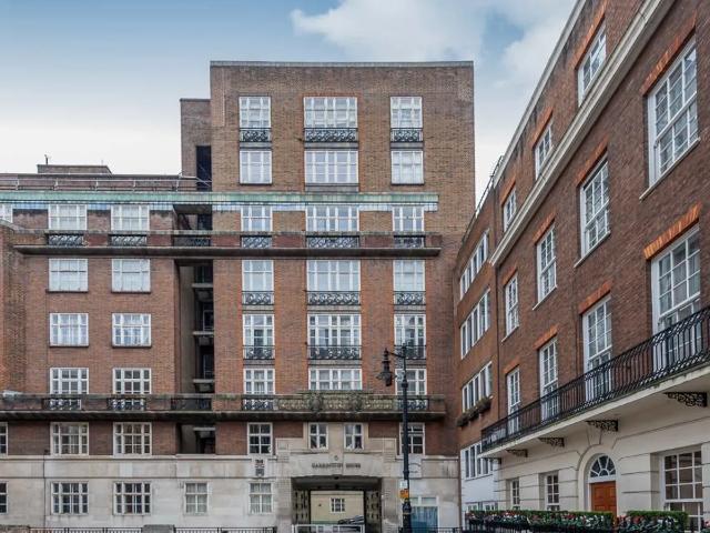 Apartment at Hertford Street, City of Westminster