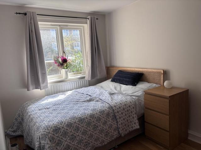 Apartment at Hertford Road, Greater London