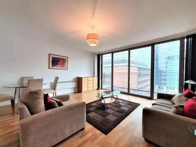 Apartment at Hertsmere Road, Greater London