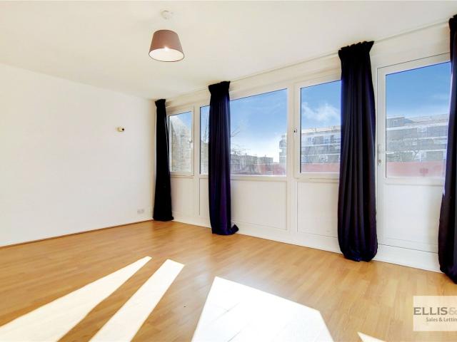 Apartment at Hitchin Square, Greater London