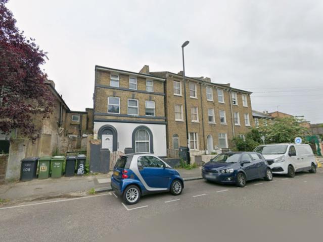 Apartment at Hither Green Lane, Greater London