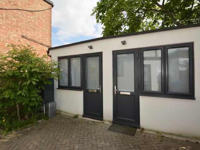 Apartment at Hidden Close, Elmbridge