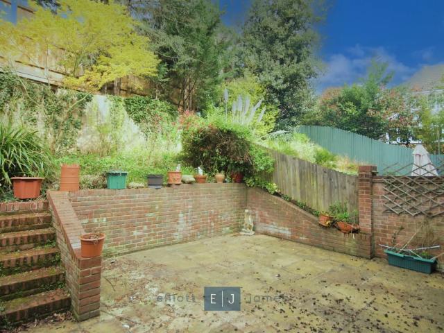 Apartment at High Road, Epping Forest