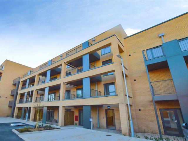 Apartment at High Road, Greater London