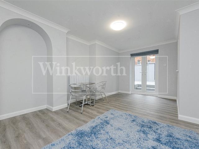 Apartment at High Road, Greater London