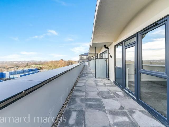 Apartment at High Road, Greater London