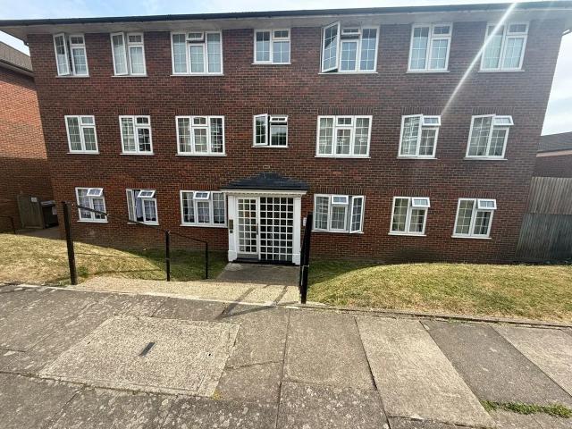 Apartment at High Road, Greater London