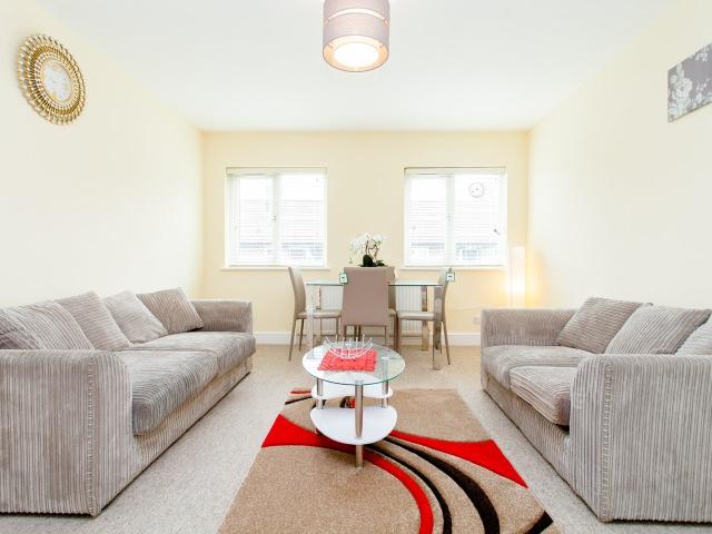 Apartment at High Road, Greater London
