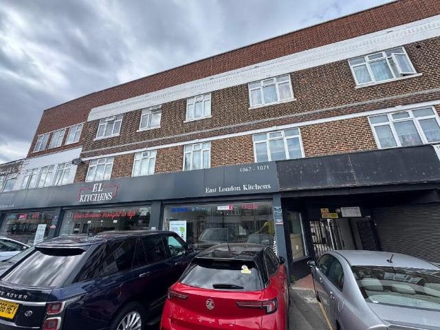 Apartment at High Road, Greater London