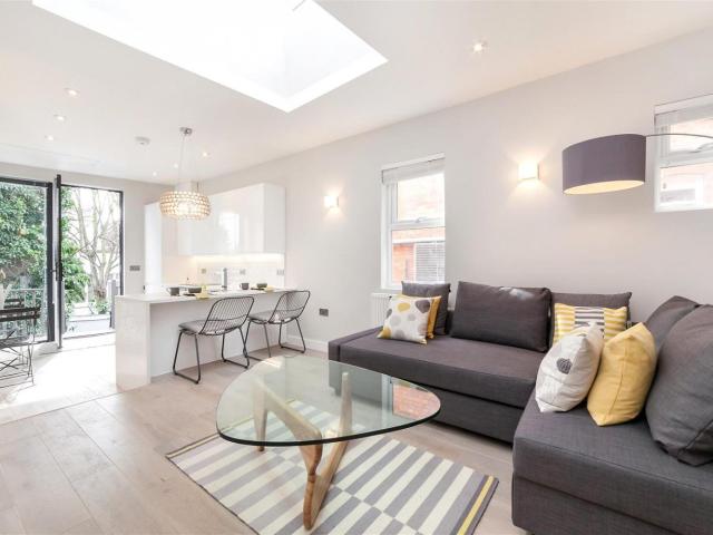 Apartment at High Road, Greater London