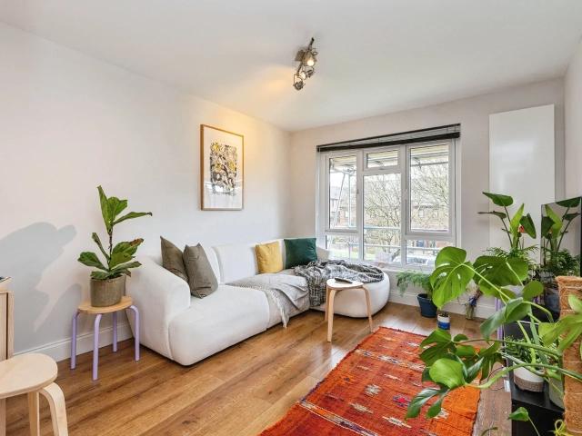 Apartment at High Road, Greater London
