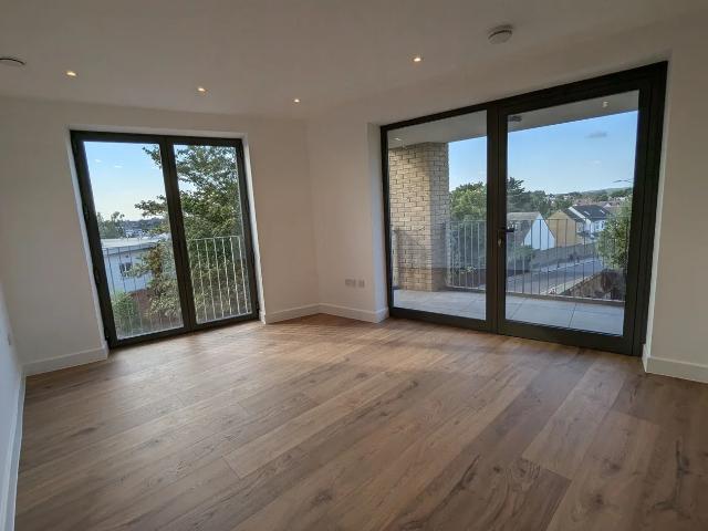 Apartment at High Road, Greater London