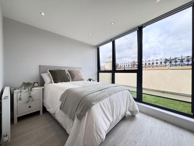 Apartment at High Road, Greater London