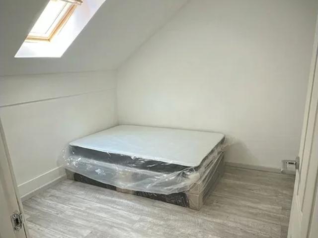 Apartment at High Road, Greater London