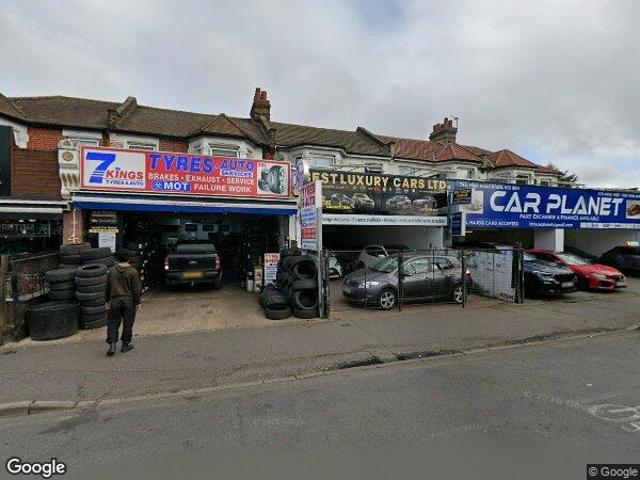 Apartment at High Road, Greater London
