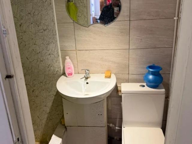 Apartment at High Road Leyton, Greater London